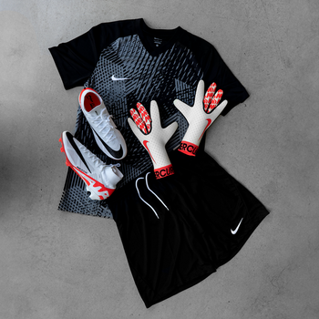 KEEPERsport | De keeperspecialist met de grootste collectie ...